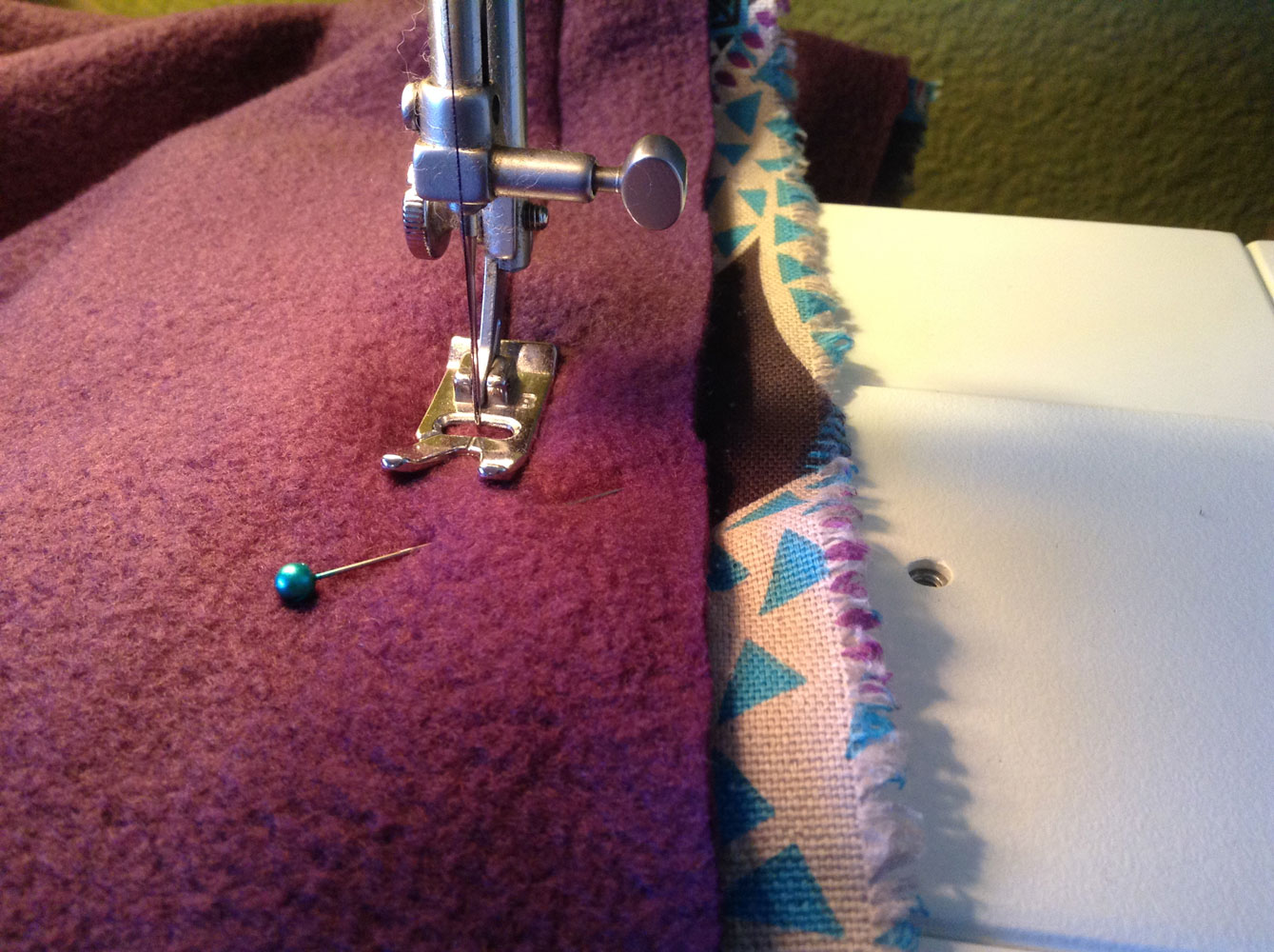 DIY: Sleeping Pad Dog Bed | Trails' Guide